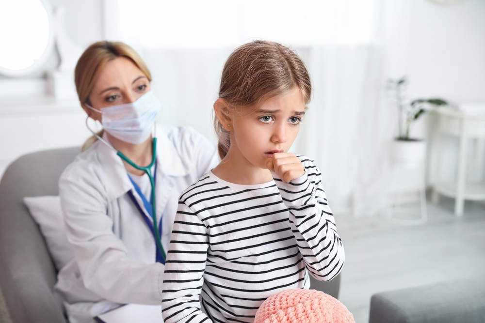 Pneumonia la copii: cauze, simptome, diagnostic, tratament