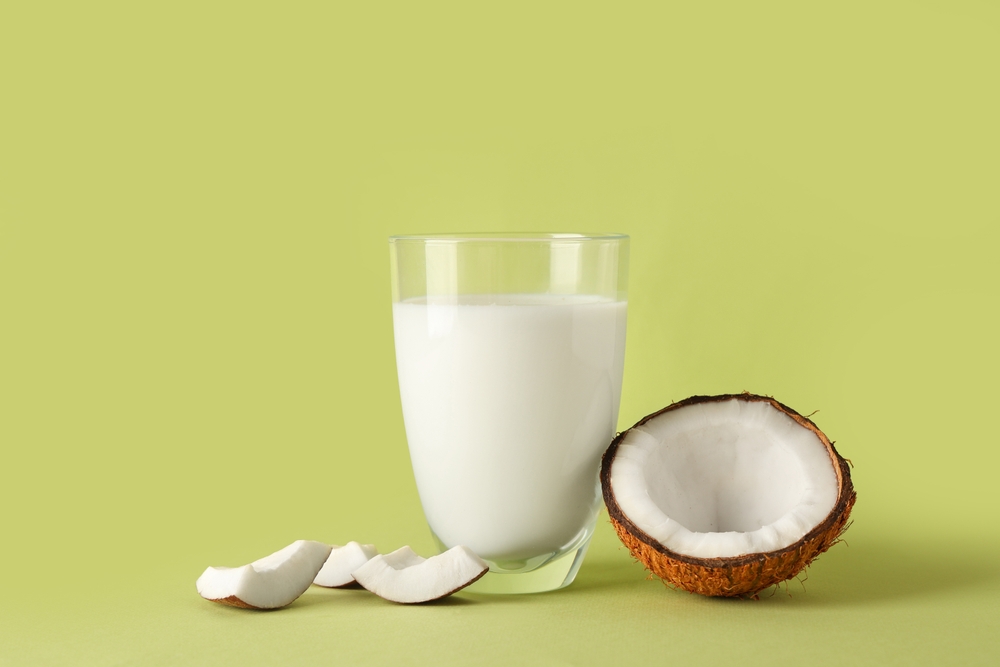 Lapte de cocos: beneficii, proprietati, utilizari | MedLife