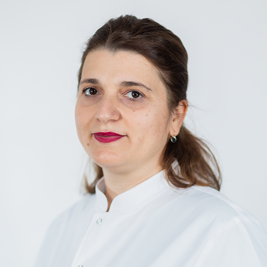 Dr. Nedelcu Maria-Mirela - Medic Primar Radioterapie Oncologie | MedLife